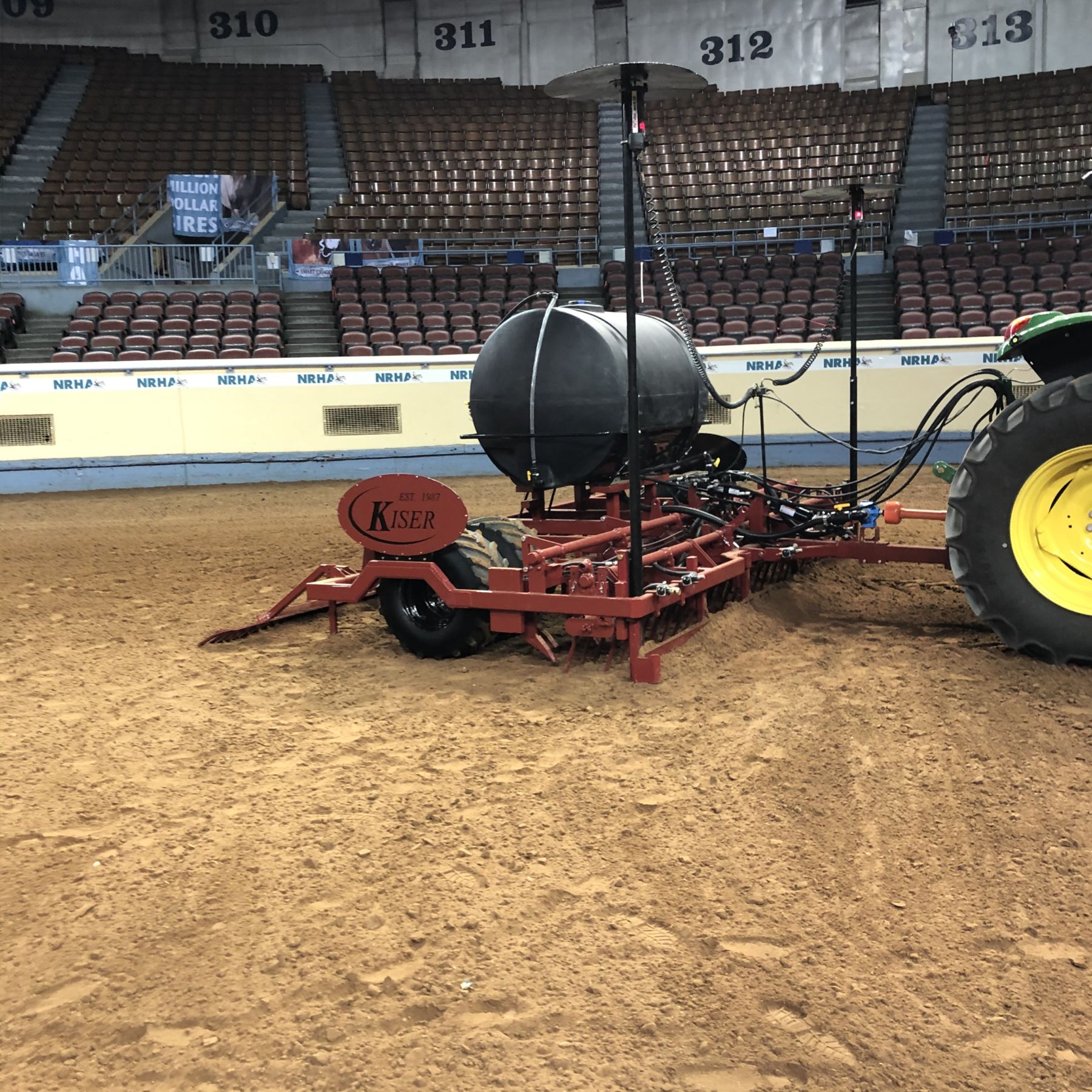 Photos Of Competition Footing Management - Kiser Arena Specialists